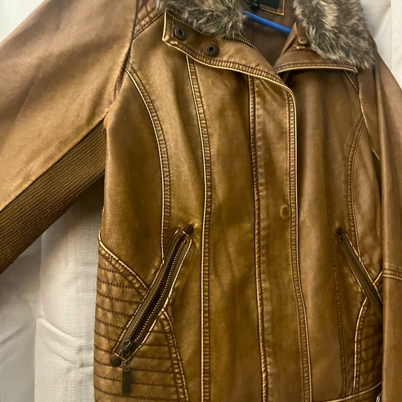 Signature Studio | Jackets & Coats | Stylish Designer Jacket | Poshmark